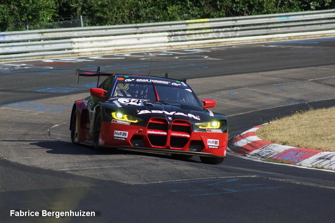 Quatrième succès de rang pour BMW, le deuxième pour Walkenhorst ...