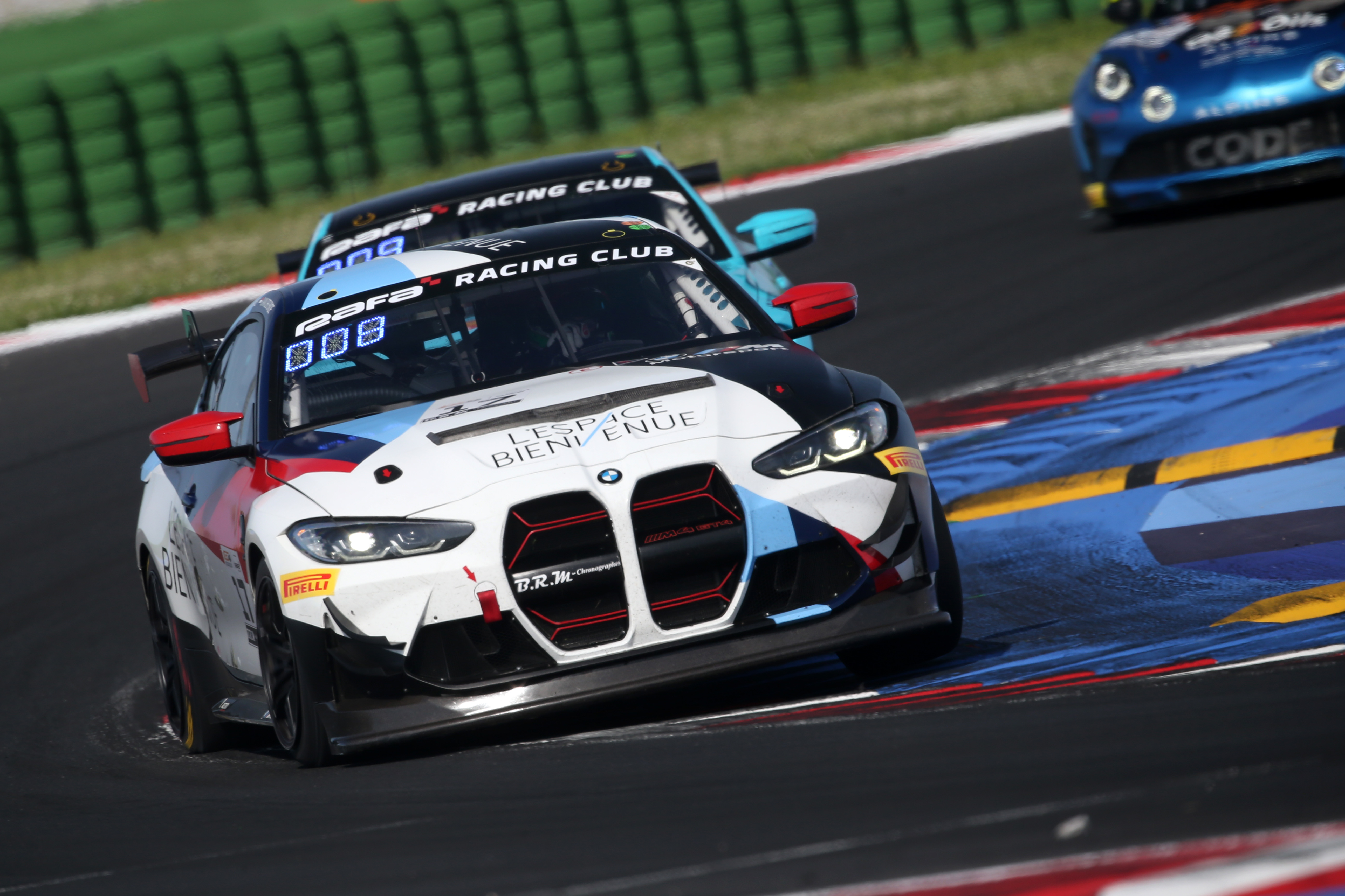 GT4 Europe - L'Espace Bienvenue, AV Racing et Schumacher CLRT brillent ...