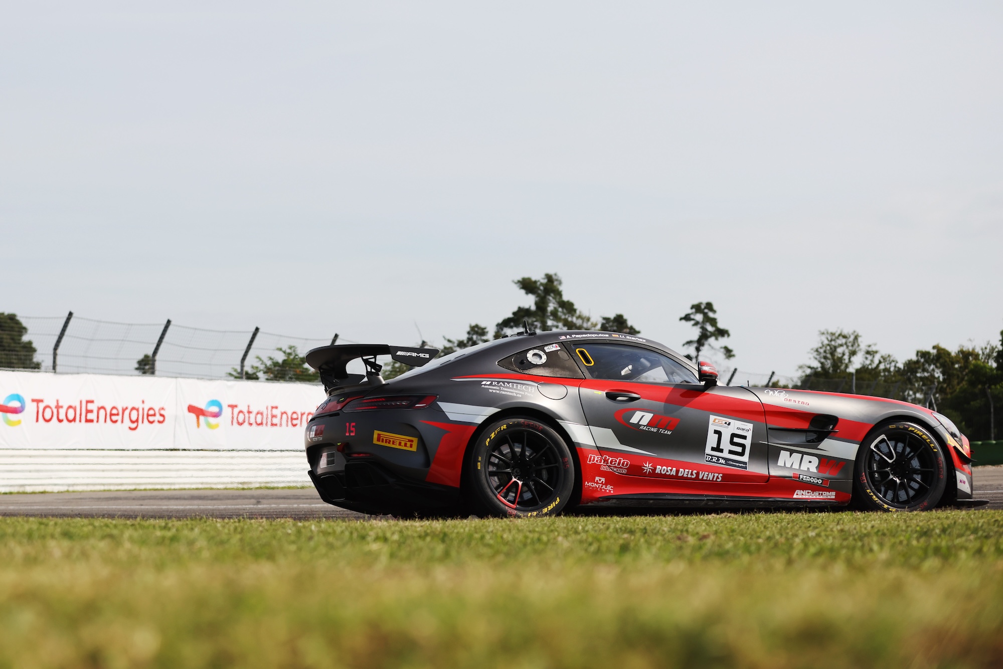 GT4 Europe - NM Racing et Elite Racing en pole à Hockenheim - Endurance ...