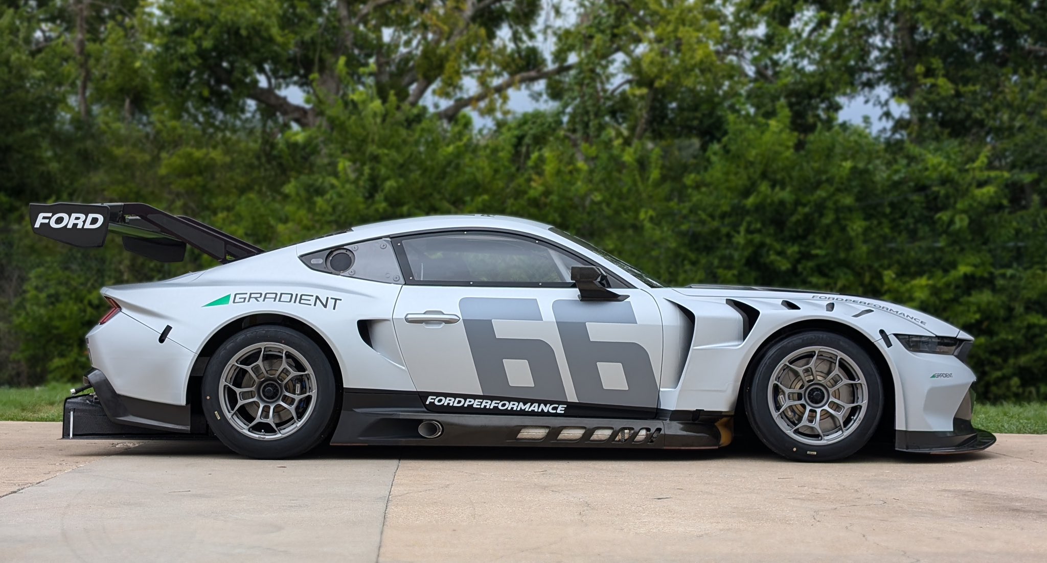 IMSA - Gradient Racing passe à la Ford Mustang GT3 en 2025 - Endurance Info