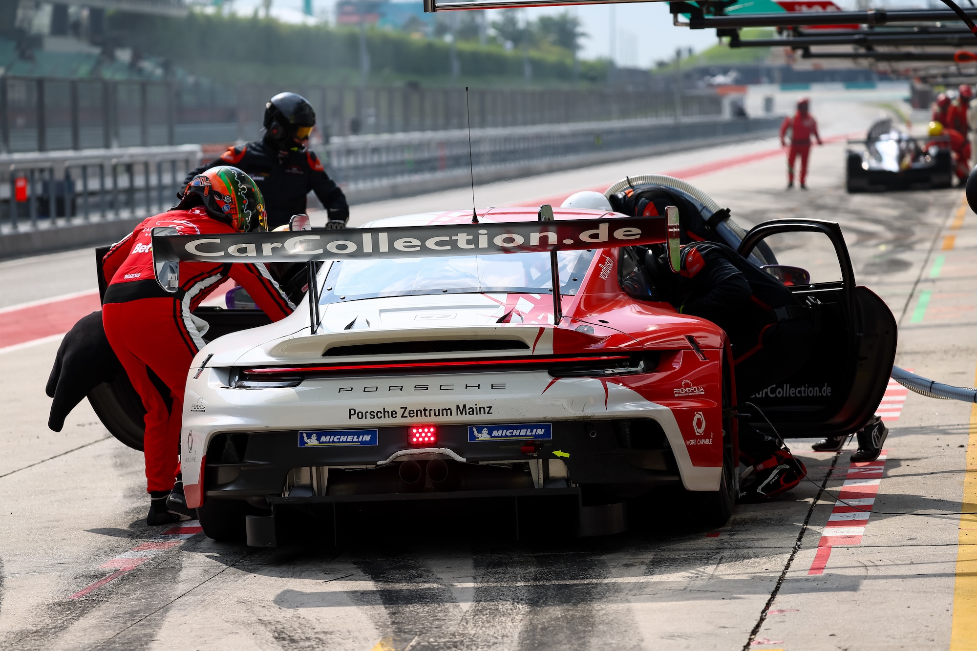 24H Dubaï - Car Collection en pointe en essais libres - Endurance Info