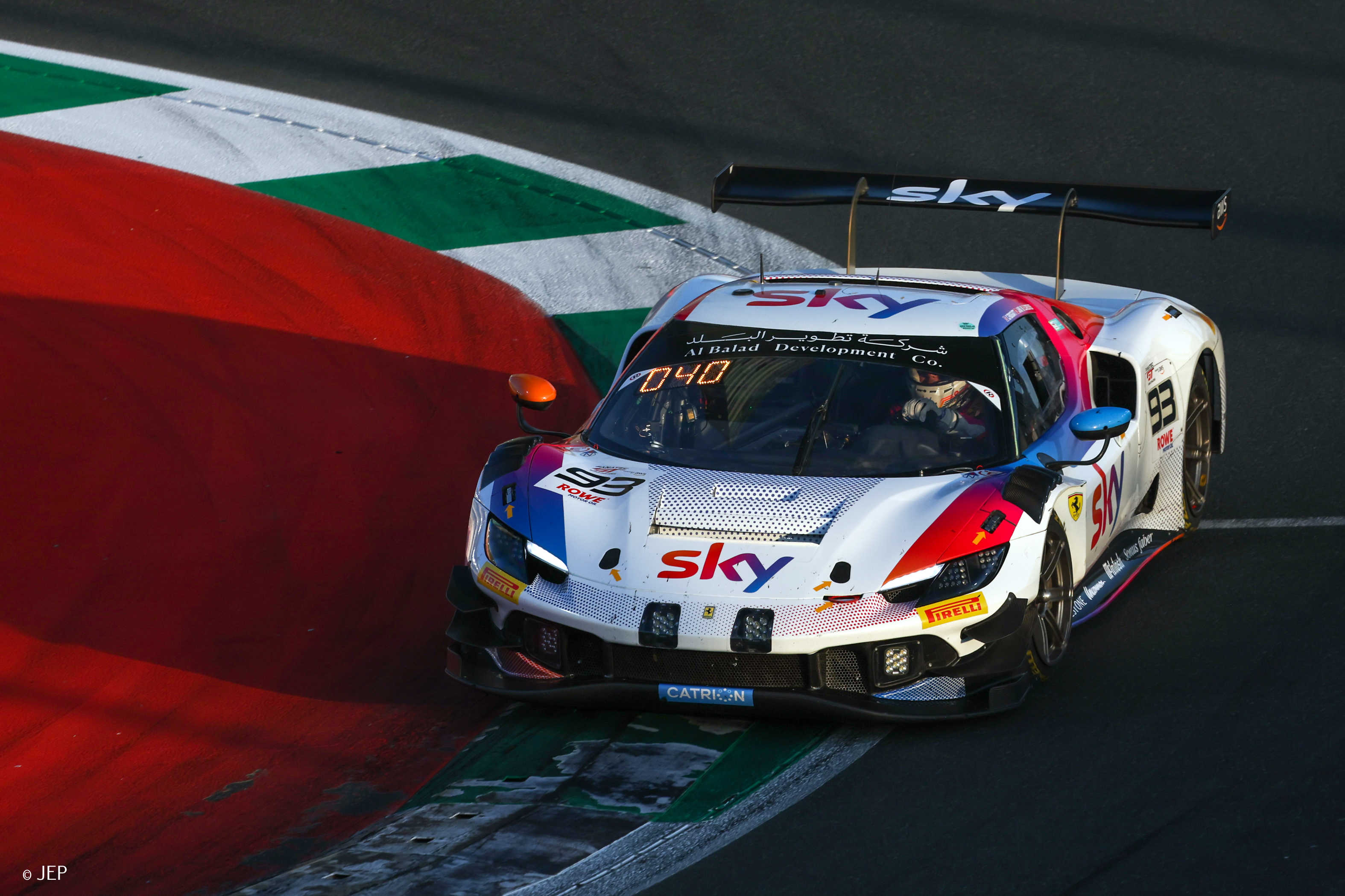 Gros plan sur Sky Tempesta Racing et AWA, les deux nouveautés des 24 H ...