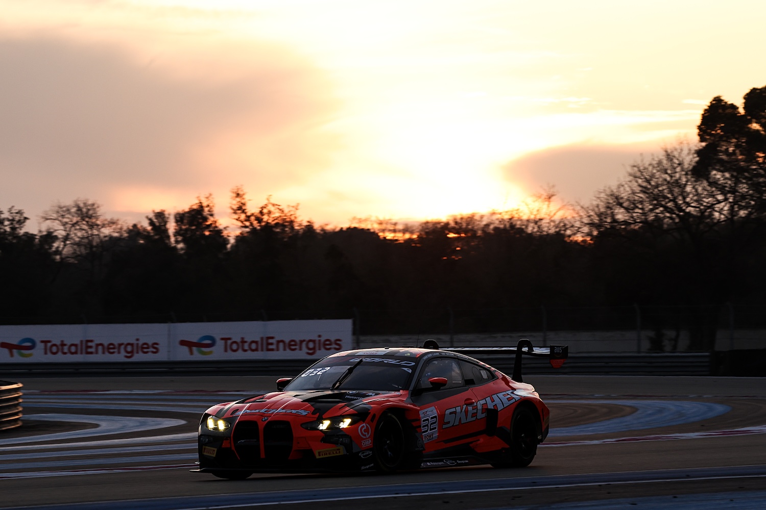 Team WRT s'impose dans la nuit du Paul Ricard - Endurance Info