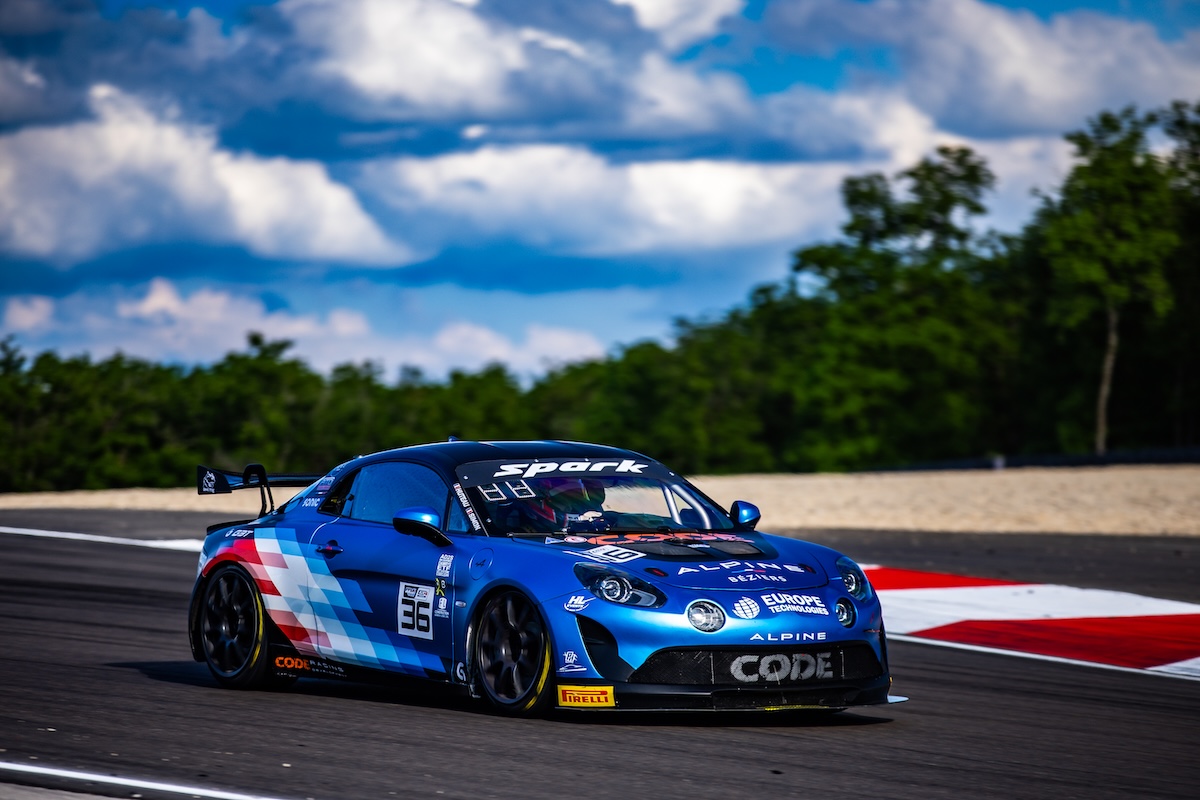 Code Racing Development domine les essais libres à Magny-Cours ...