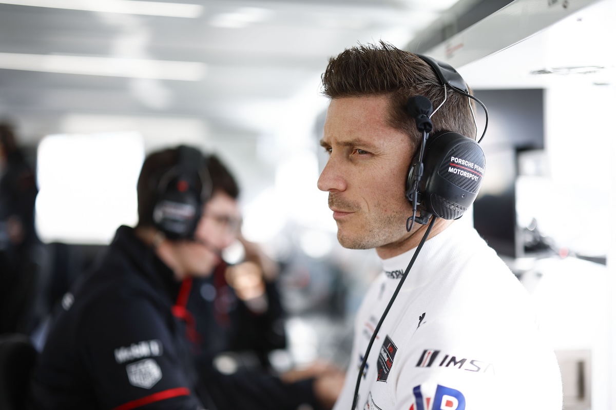 Kévin Estre au départ des 24 Heures du Mans 2026 - Endurance Info