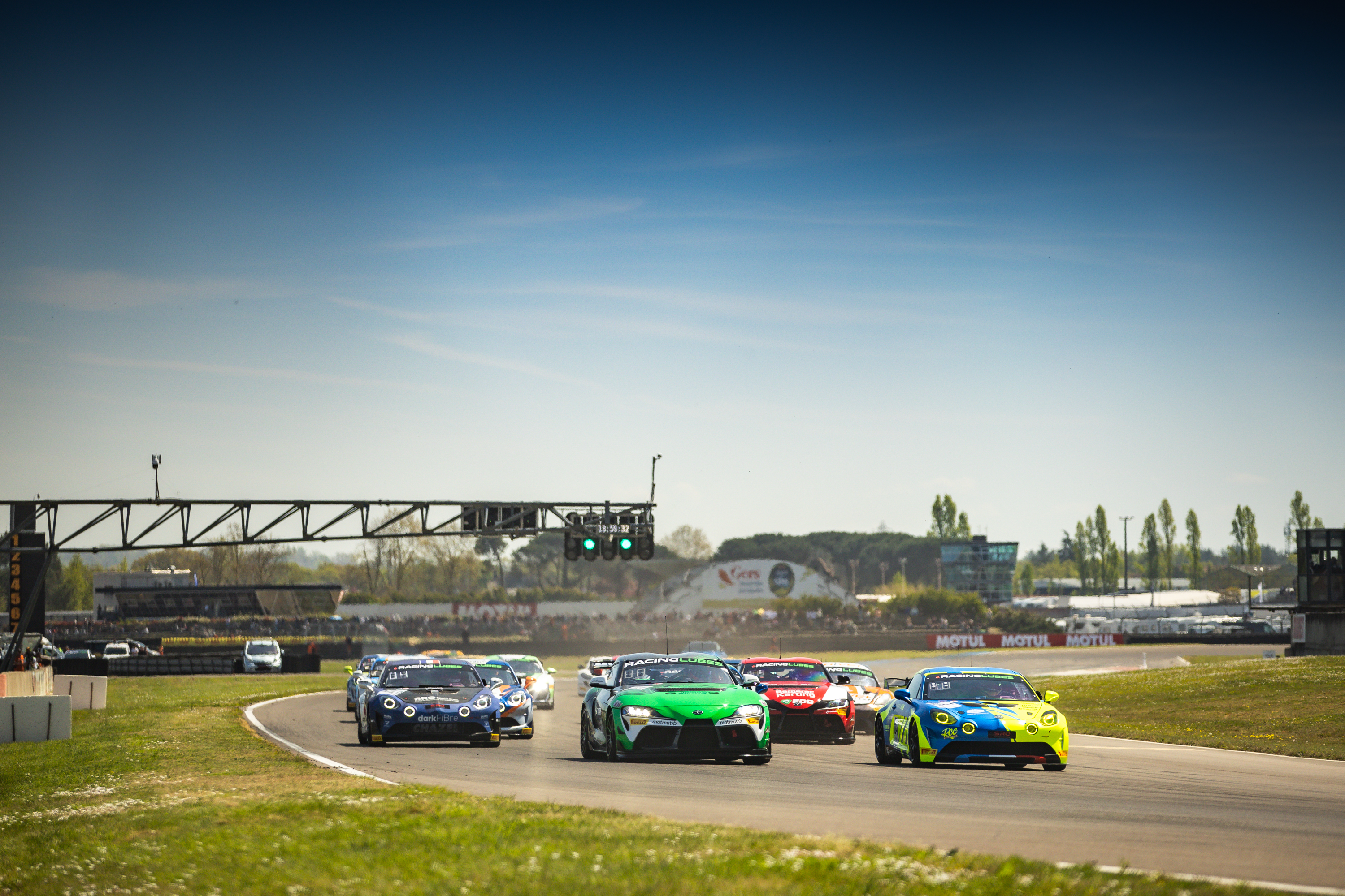 La course 2 FFSA GT en direct vidéo de Nogaro à 15h - Endurance Info