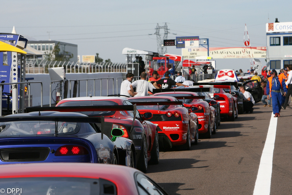 Essais Dijon : Elles étaient GT3 en 2006, elles sont GT4 en 2017 ...