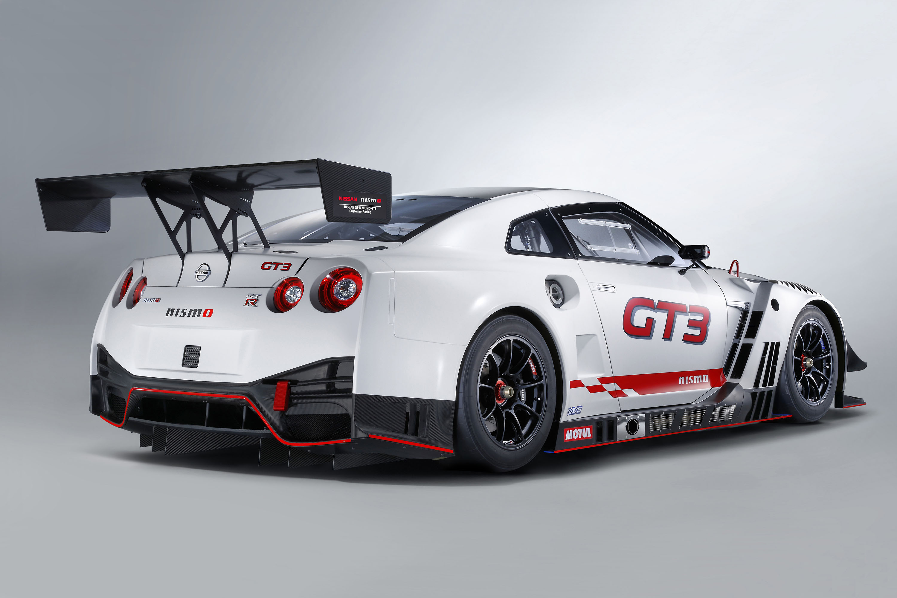 Vidéo : la construction de la Nissan GT-R GT3 Spec-2018 en timelapse ...