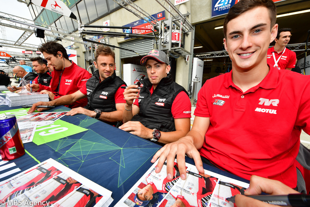 Thomas Laurent découvre l'univers du GT3 aux Total 24 Heures de Spa ...