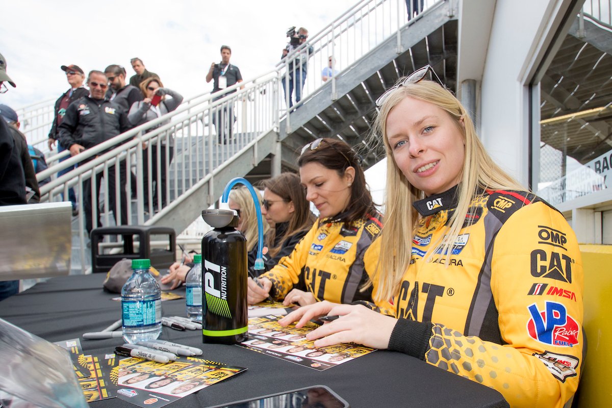 Christina Nielsen poursuit l'aventure chez Meyer Shank Racing ...