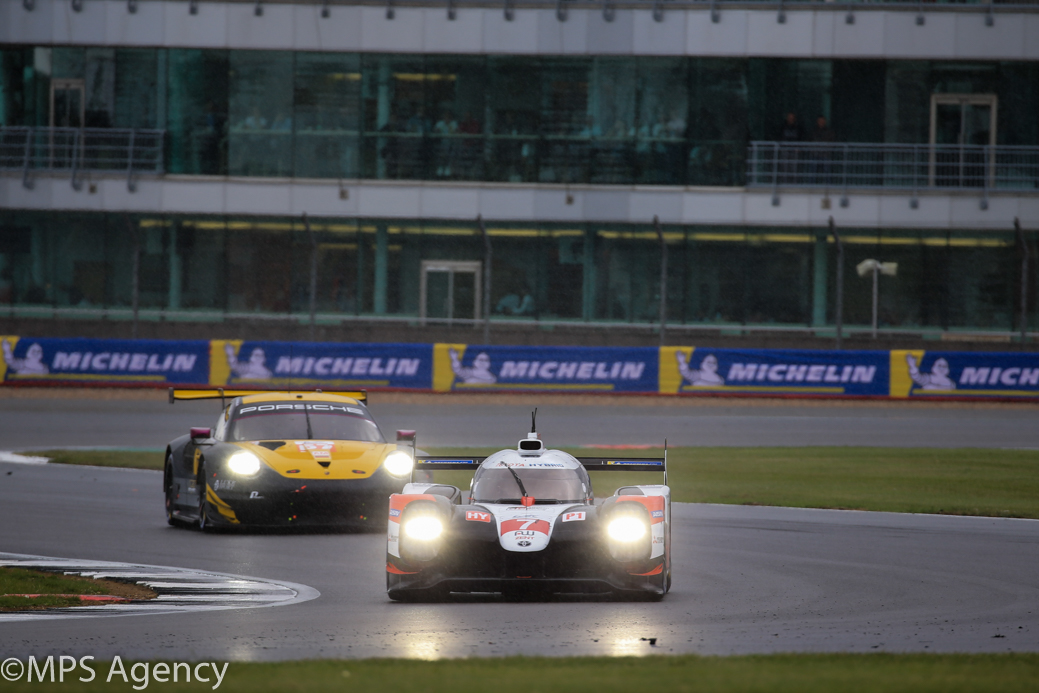 Silverstone : les Toyota aux commandes d'une course placée sous Safety ...