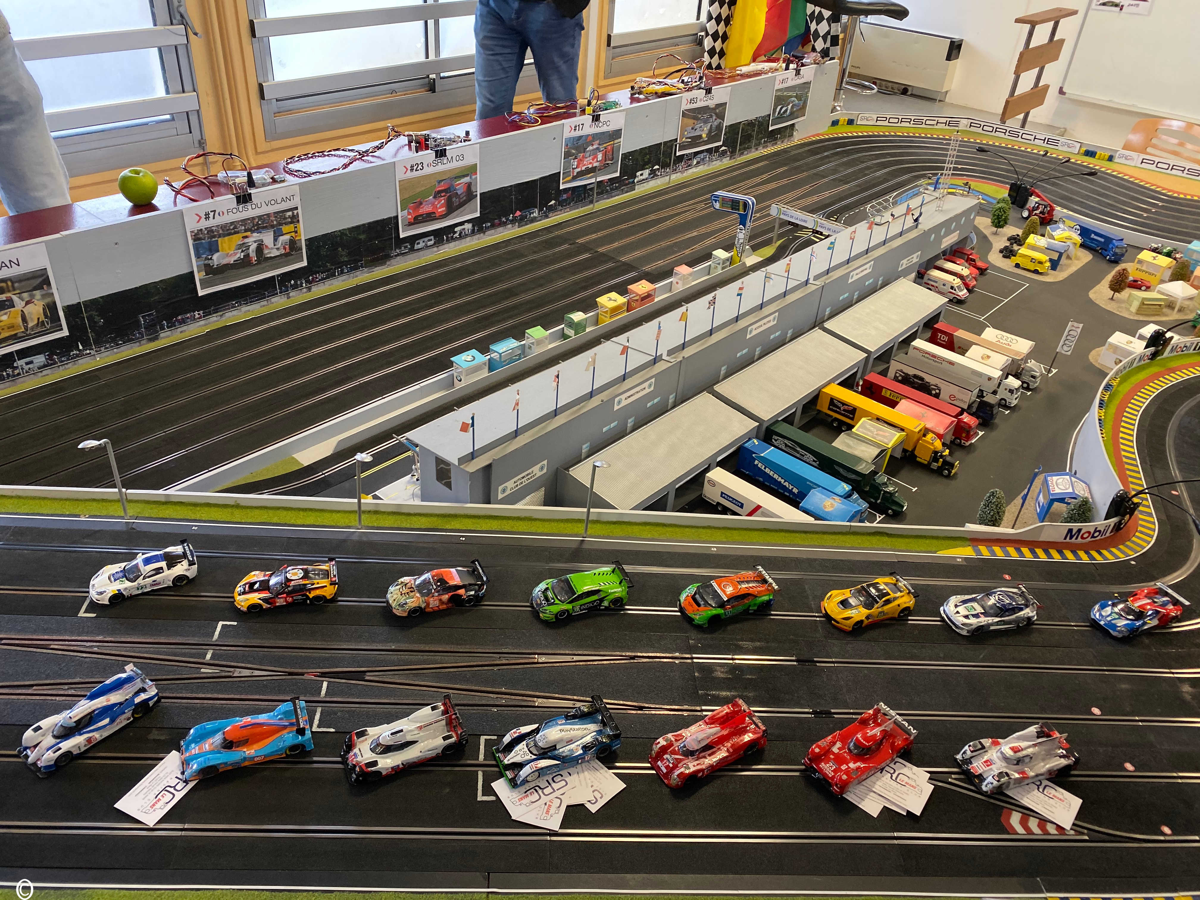 24H de Slot Racing : Porsche (Normans) bat Toyota (C24T) - Endurance Info