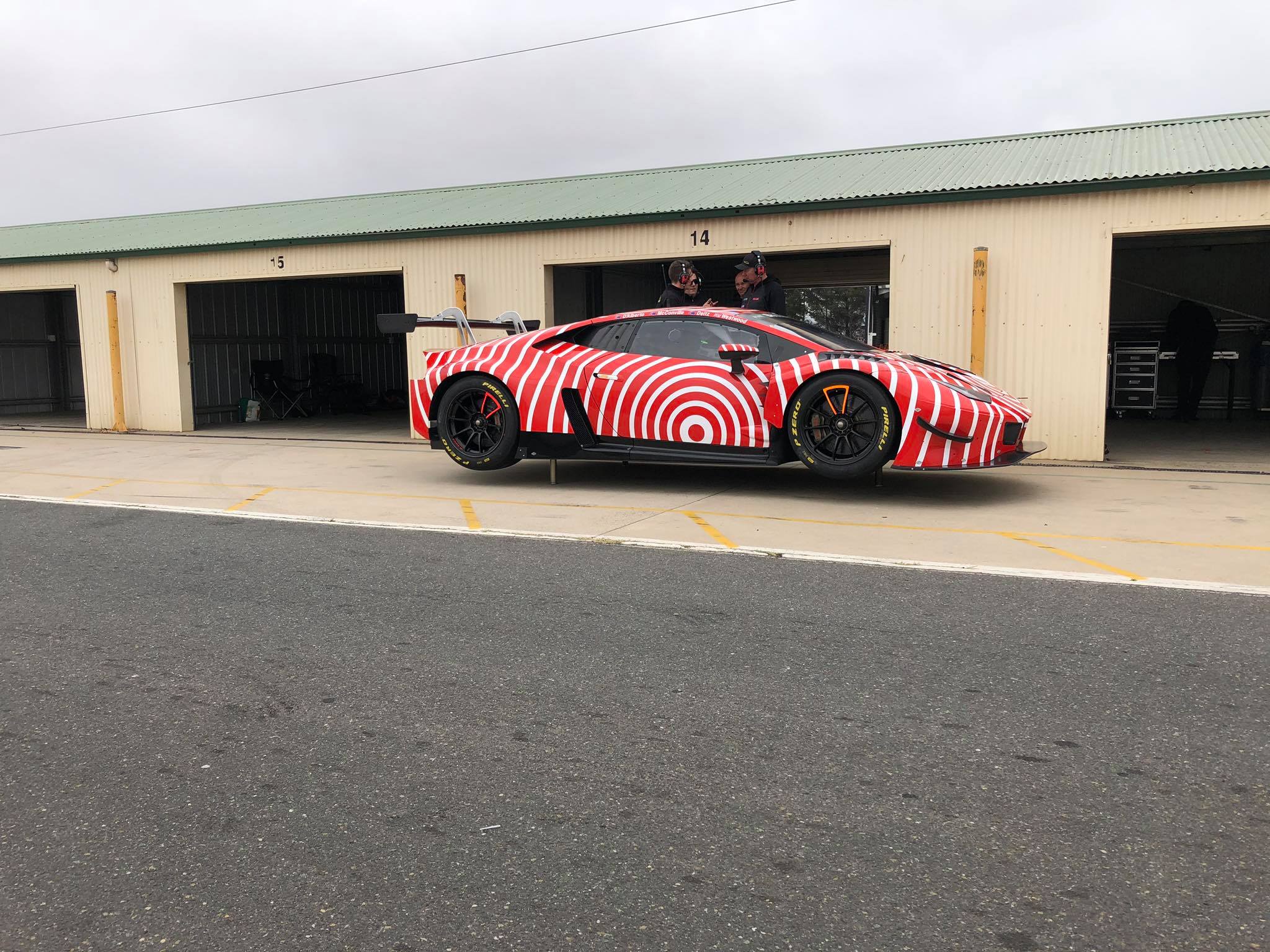 12H Bathurst : Wall Racing confirme l'équipage de sa Lamborghini ...