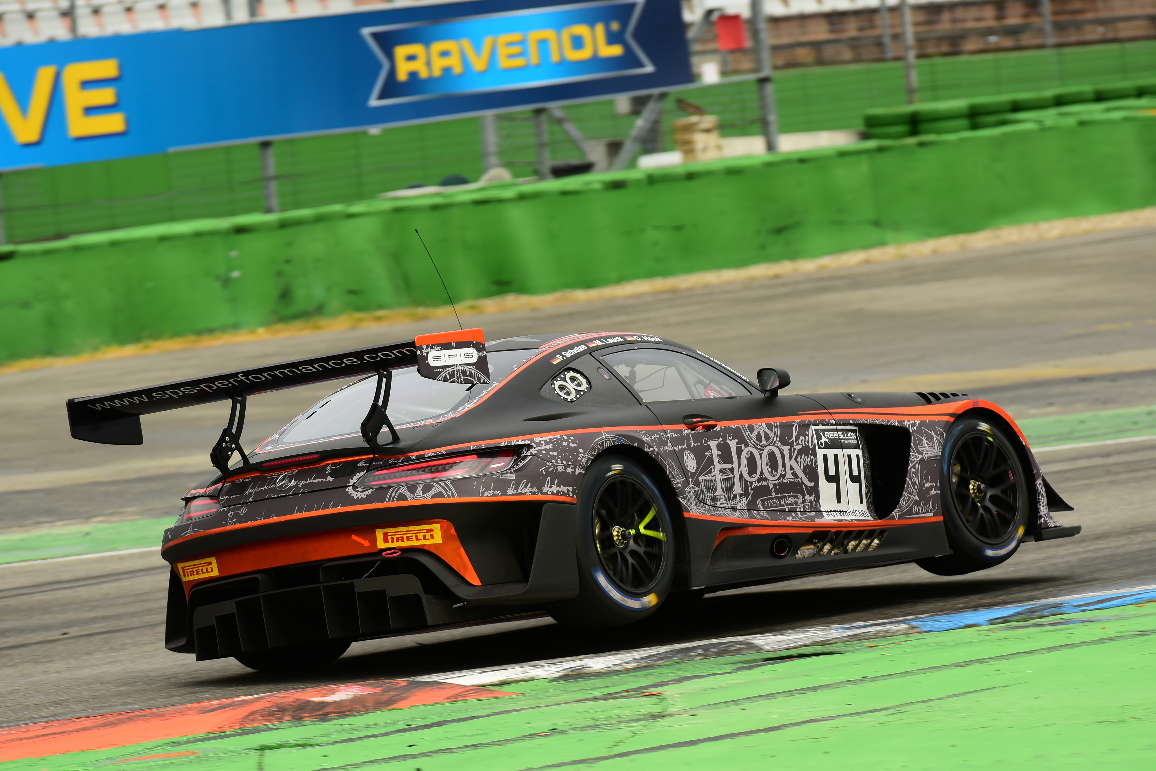 Trois journées de roulage positives pour SPS automotive-performance ...