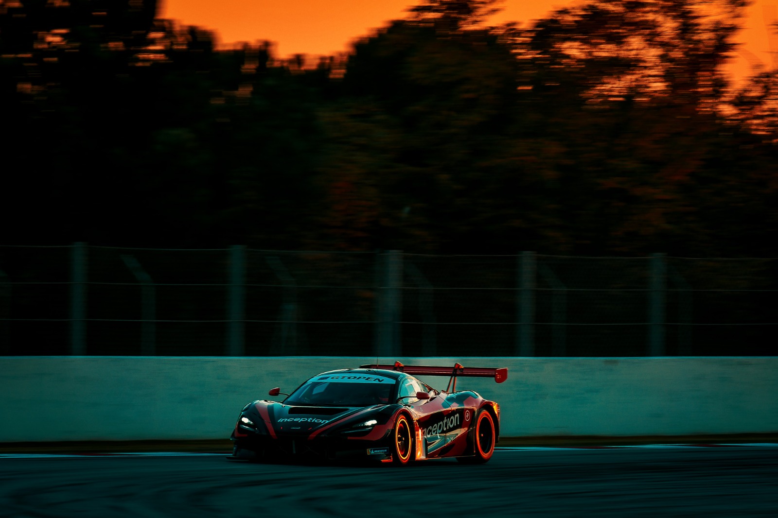 Inception Racing with Optimum Motorsport confirme une McLaren ...