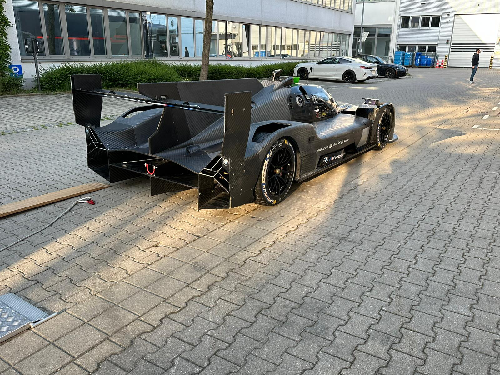 WRT a débuté les essais avec sa BMW M Hybrid V8 Hypercar - Endurance Info