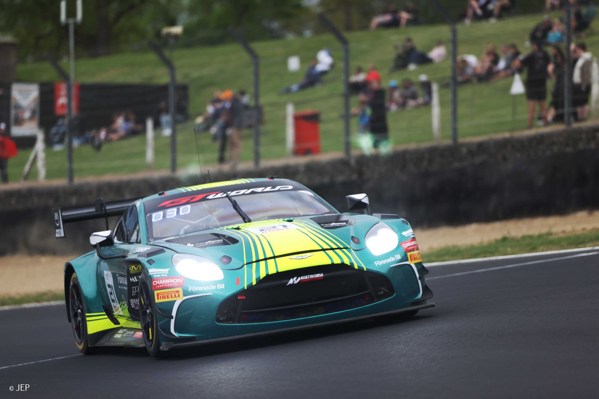 Un déplacement anglais compliqué pour Comtoyou Racing à Brands Hatch ...