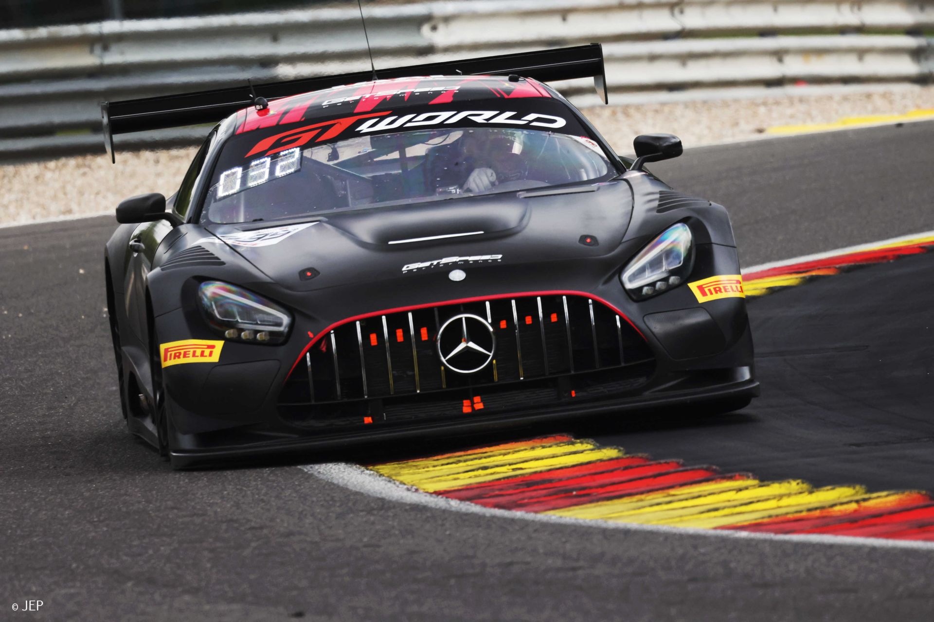 Première prise de contact réussie pour GetSpeed Team PCX Racing à Spa ...